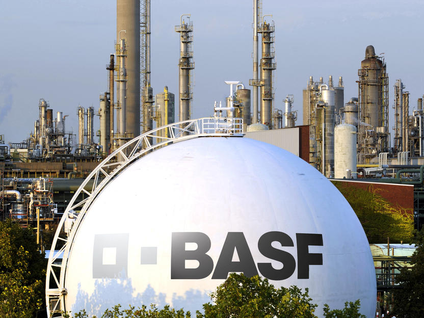 BASF Group increases EBIT before special items compared with second ... BASF Group increases EBIT before special items compared with second ...