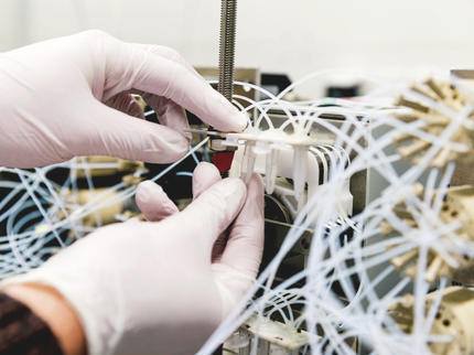 Innovative Blood Test Based On Infrared Light | Faculty of Medicine