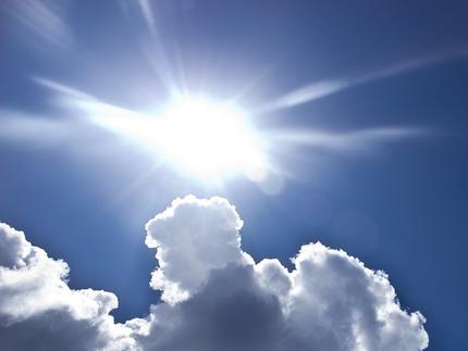 Low-cost material for lighting and diagnostics produces white light ...